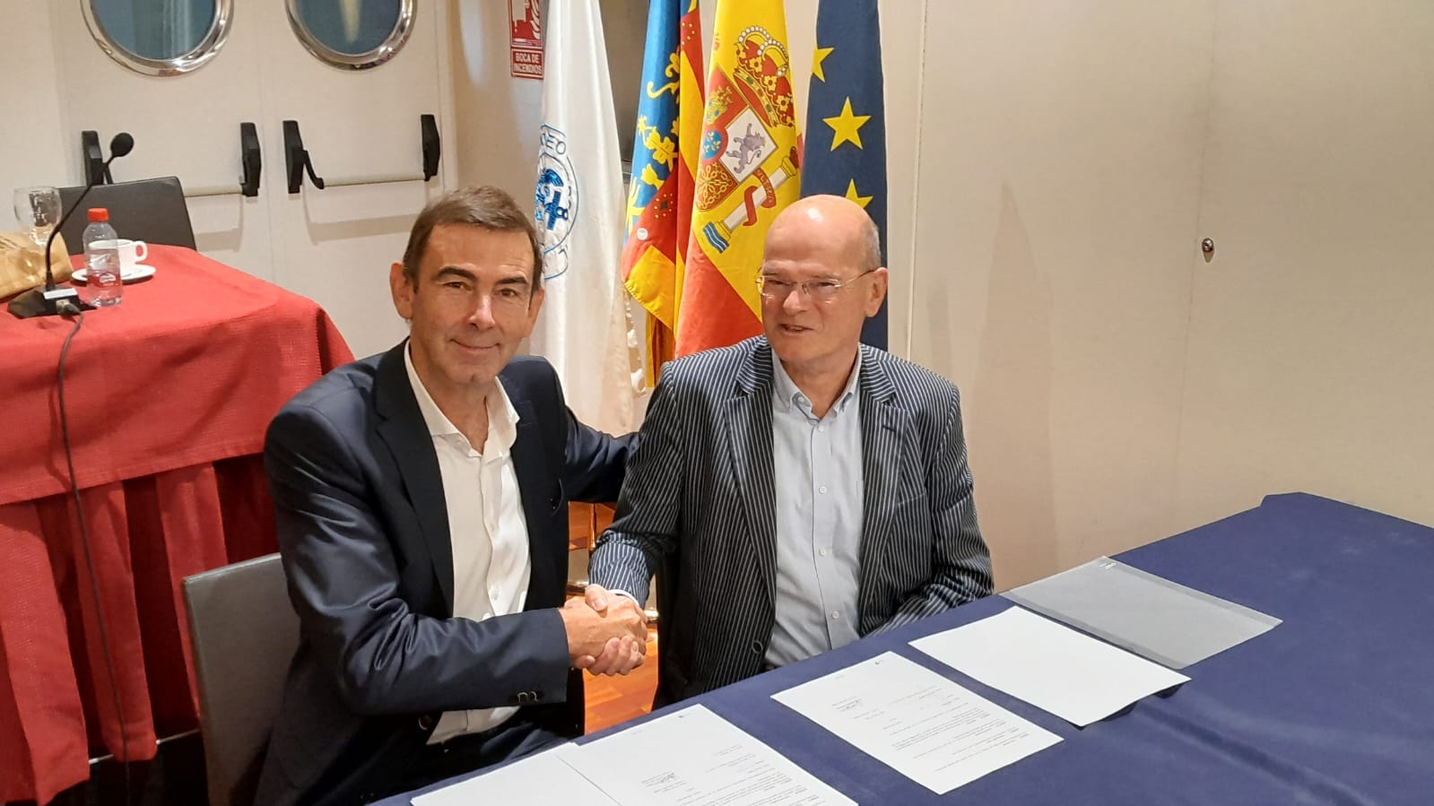 Simonis Biljartlakens, Aramith Biljartballen en KNBB verlengen ...