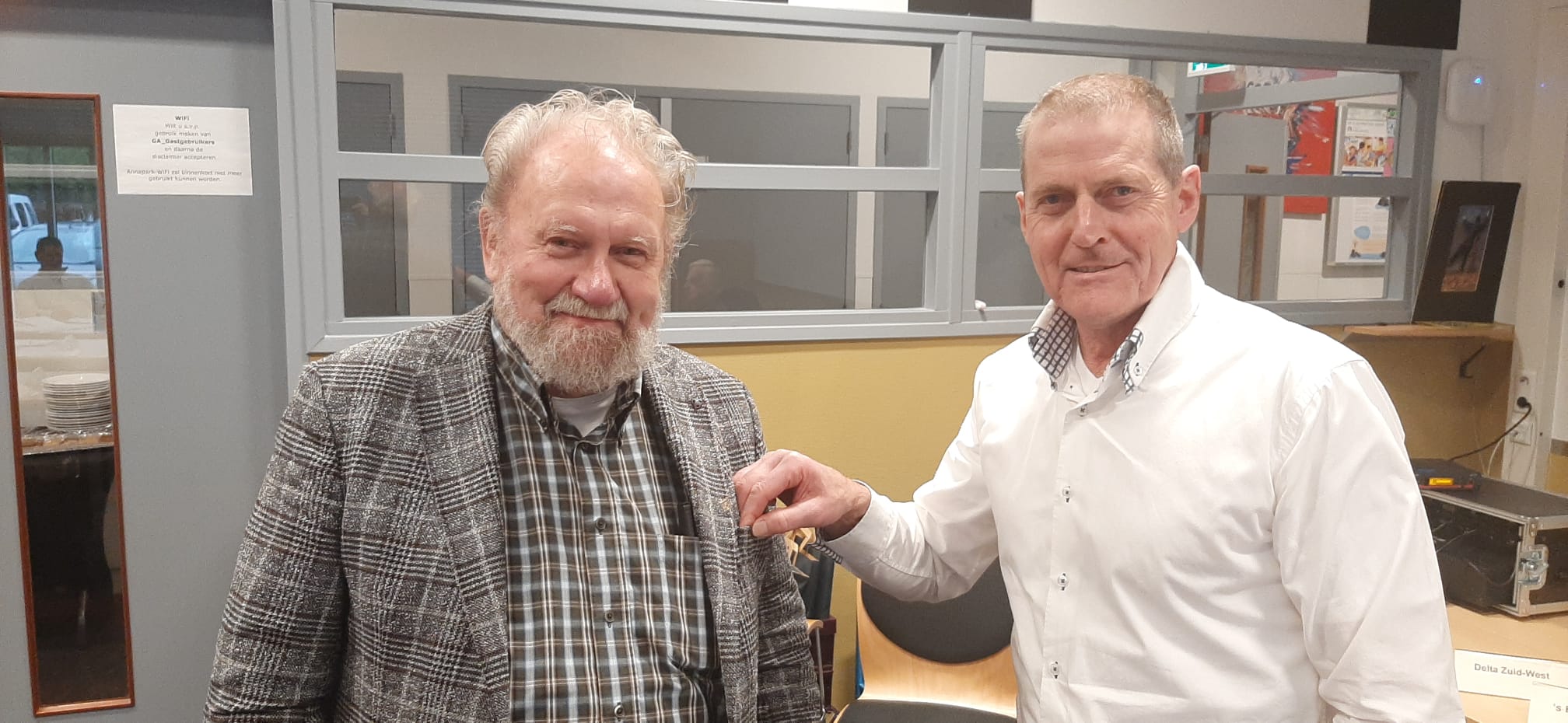 Piet Verhaar onderscheiden tot Lid van Verdienste | Carambole